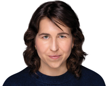 Photo of Annie, a person living with acromegaly, on the Symptoms and ...